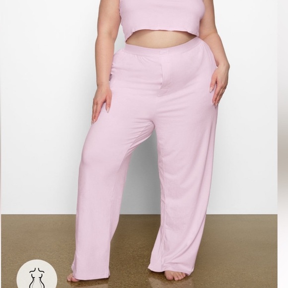 SKIMS | Pants & Jumpsuits | Skims Nwt Boyfriend Pant Cherry Blossom ...